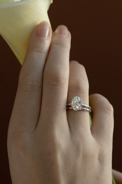 Does White Gold Tarnish? Everything You Need to Know – June Rings