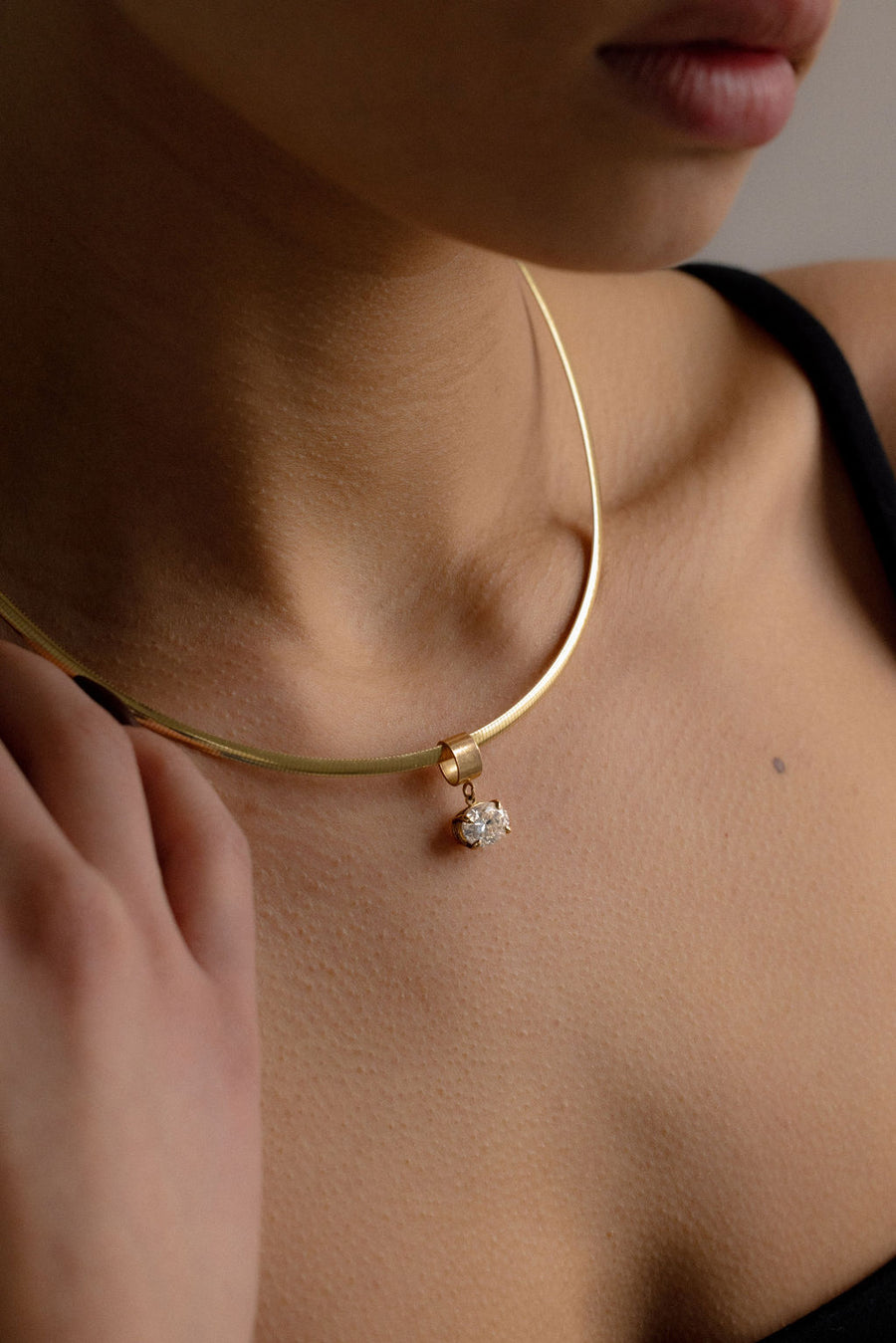 Reversible Omega Necklace | East-West Oval Pendant – June Rings