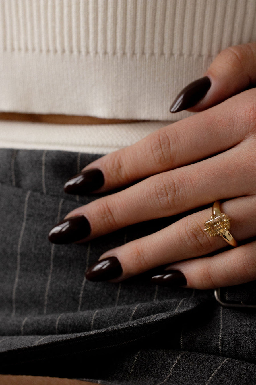 Champagne Perry | OAK – June Rings