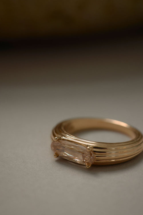 Champagne Juno | OAK – June Rings