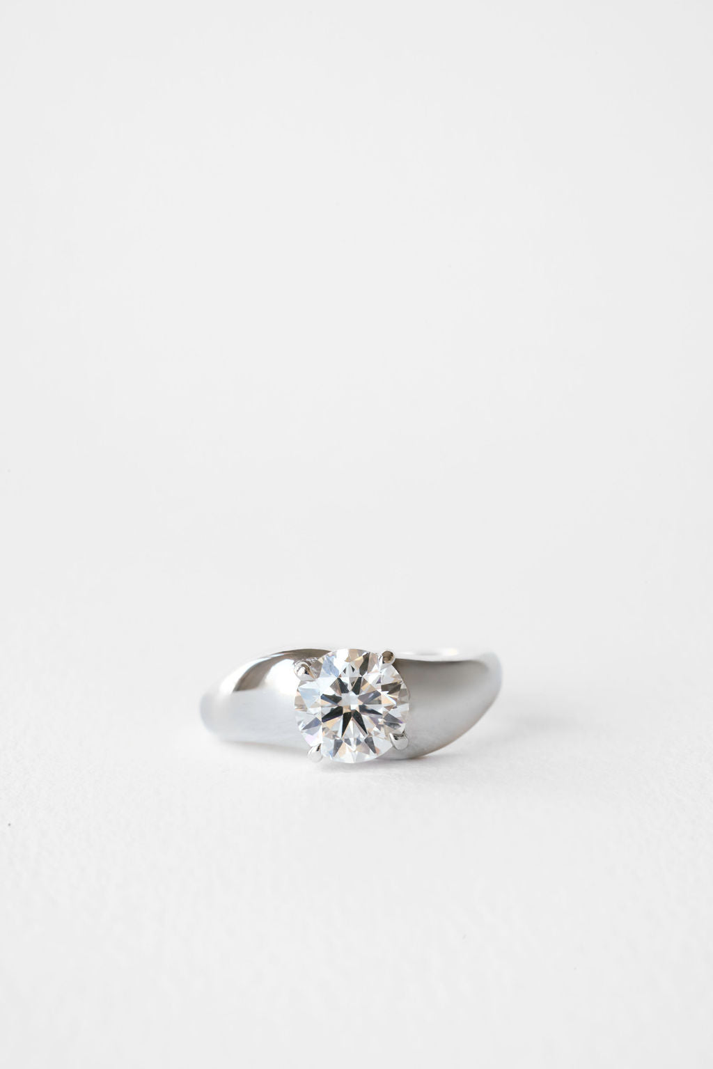 Locke | Round – June Rings