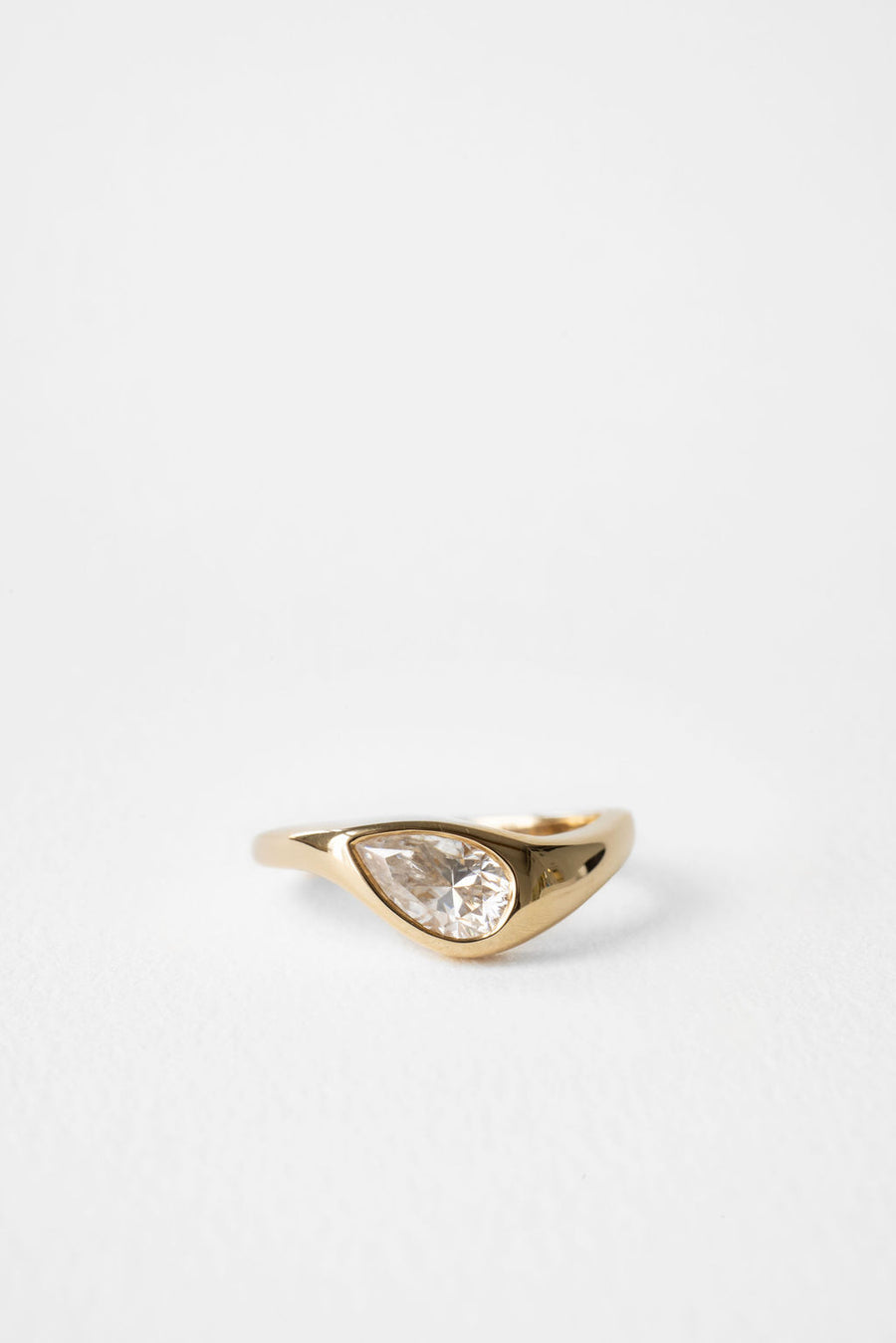 Marlow || East-West Pear – June Rings