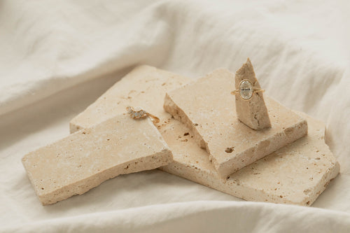 Fleur || Oval – June Rings