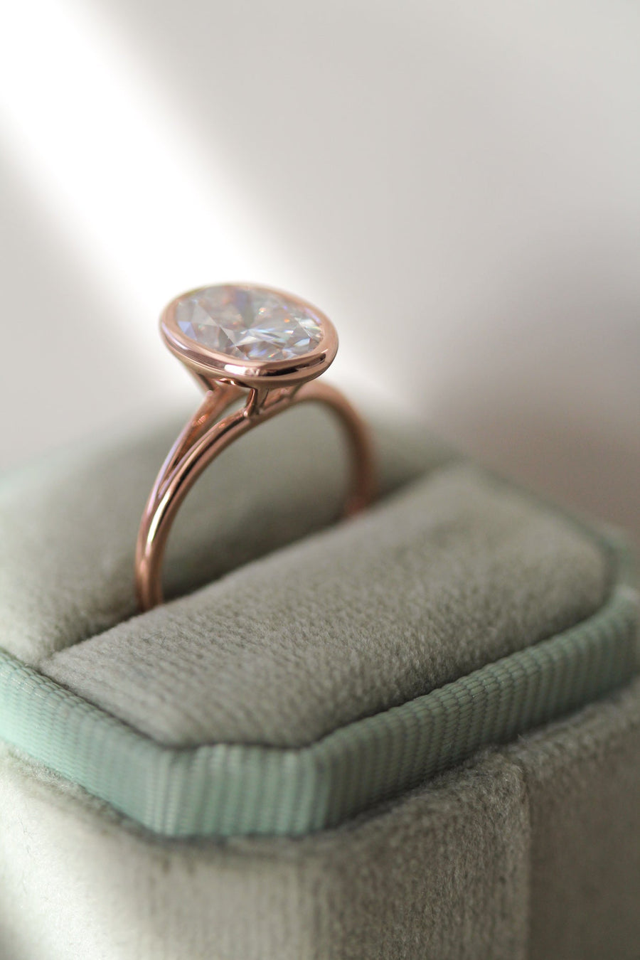 Fleur || Oval – June Rings